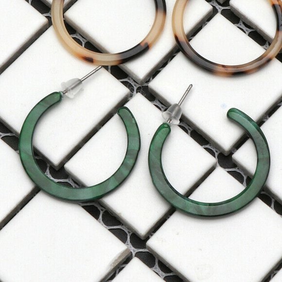 Jewelry | Nwot Green Tortoise Shell Acrylic Hoop Earrings | Poshmark